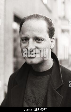 Schauspieler und Komiker Tom Gerhardt mit Ehefrau Nadja da Silva l und ...