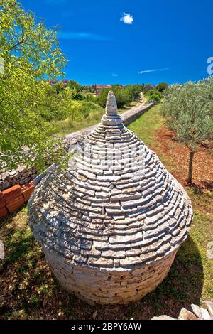 Istria, Croatia. A kazun (kažun), a traditional dry-stone circular ...
