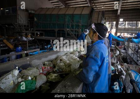 May 19, 2020, Ray, Tehran, IRAN: A view of Arad-Kouh garbage disposal ...