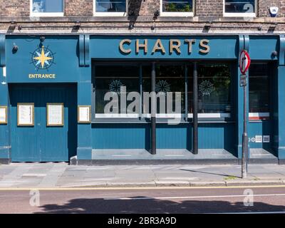 Charts Bar, Quayside, Newcastle upon Tyne, England Stock Photo - Alamy