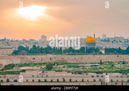 Aerial view of the Temple mount and the Al Aqsa mosque Stock Photo - Alamy