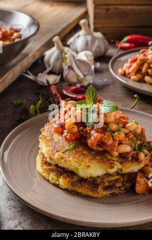 Bake beans with fluffy potato cakes, spicy and delicious breakfast ...