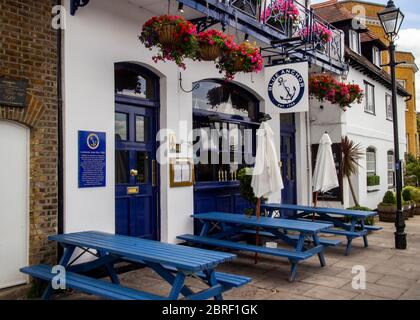blue anchor bridge no 8 on liverpool leeds canal main line at aintree ...