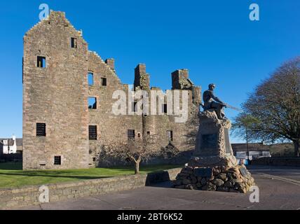 McClellands Castle - Scotland Stock Photo - Alamy
