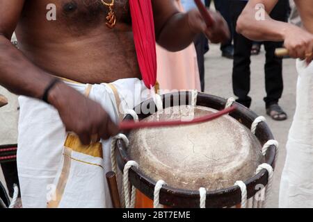 Chenda Melam (Temple Musics playing with Traditional Drums) by Lot of ...