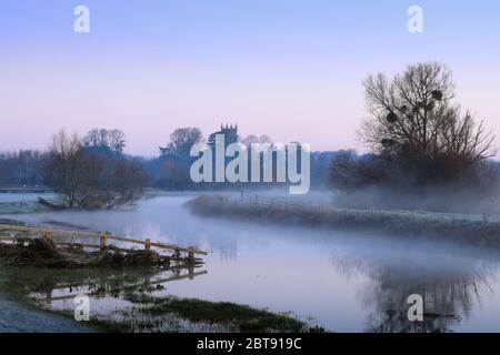 Flooding of river parrot at Langport Stock Photo - Alamy
