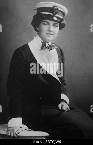 Princess Maria of Sweden ca. 1910 Stock Photo - Alamy