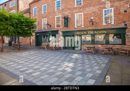 Green Dragon pub in Stockton on Tees,England,UK. Recently closed down ...