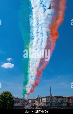 Tricolori, of the Italian Airforce fly over prior to the Italian Grand ...