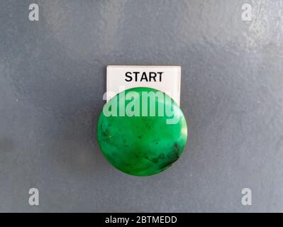 go or start internet button isolated on white Stock Photo - Alamy