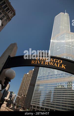 Chicago riverwalk entrance sign view, famous walkway by Chicago river ...