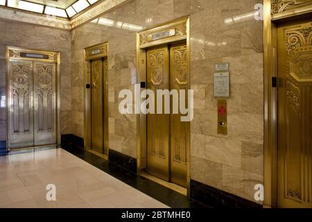 Inside Elevator, Door, Chicago, USA Stock Photo - Alamy