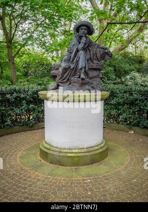 The Memorial to the Portuguese explorer Henry the Navigator on the ...