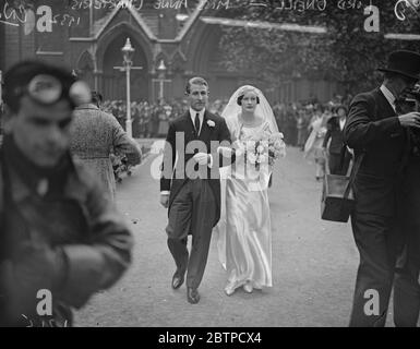 Lord O'Neill 's wedding . The marriage of Miss Anne Charteris and Lord ...