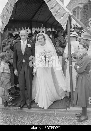 Inglis and Warren wedding . 1937 Stock Photo - Alamy