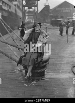Marie Burke in London . Marie Burke , the film actress , arrived at ...
