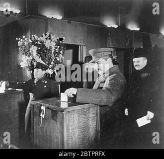 JOSEPH STALIN in uniform and Molotov as front pall bearers with ...