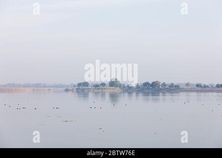 Jhelum River, Rasul Barrage and bridge, near Mong, Jhelum District ...