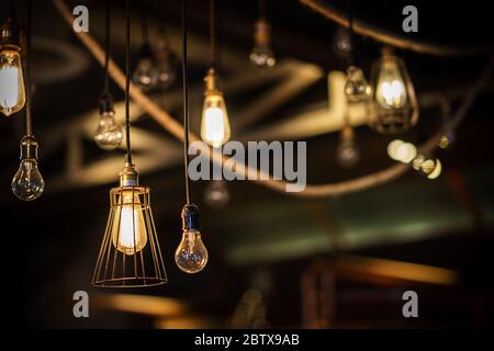 Beautiful Vintage / retro edison light lamp decor, light lamps ...