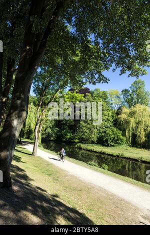 Castle park Moers - Schlosspark Stock Photo - Alamy