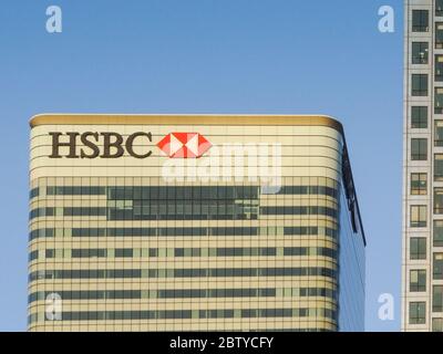 Canada Square, HSBC's Headquarters skyscraper building (designed by Sir Norman Foster), Canary ...