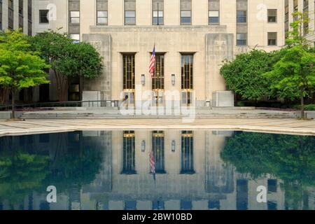 Jefferson County Courthouse in Linn Park, Birmingham, Alabama, United ...