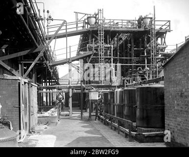 Royal Navy Cordite Factory at Holton Heath. Nitrating gun cotton, the ...