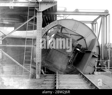 Royal Navy Cordite Factory at Holton Heath. Nitrating gun cotton, the ...