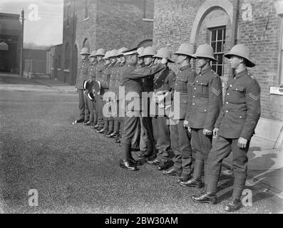 Coldstream Guards issued with tropical kit in preparation for departure ...