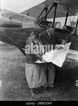 Preparing the Prince of Wales plane for the King ' s cup air race ...