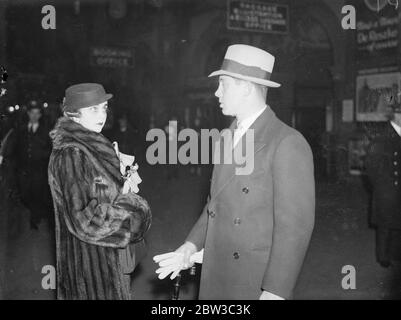 Prince and Princess Mdivani leave for India . 4 November 1934 Stock ...