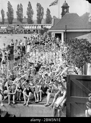 Heat wave day at Hammersmith pool . Thousands of Londoners spent the ...