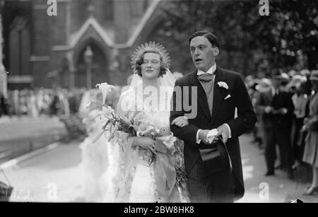 The wedding of the Earl of AVA and Miss Maureen Guiness at St Margaret ...