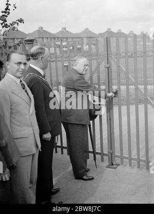 Sir Kingsley Wood opens Erith playground . 1937 Stock Photo - Alamy