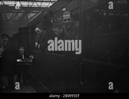 Pat Aherne the actor leaves for the USA . 29 November 1932 Stock Photo ...