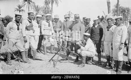 Hotchkiss M1914 heavy machine gun Stock Photo - Alamy