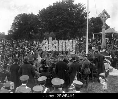 General Robertson speaking at Dalderby 1916 Stock Photo - Alamy