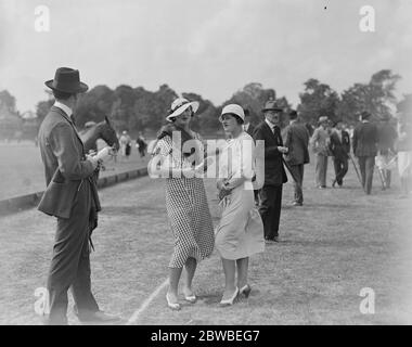 Ranelagh farm polo club . Final of the ' Subalterns Gold Challenge Cup ...