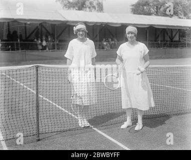 Surrey lawn tennis Championships at Surbiton, Surrey. Photo shows, Miss ...
