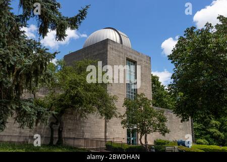 Holcomb Observatory and Planetarium on the Butler University campus ...