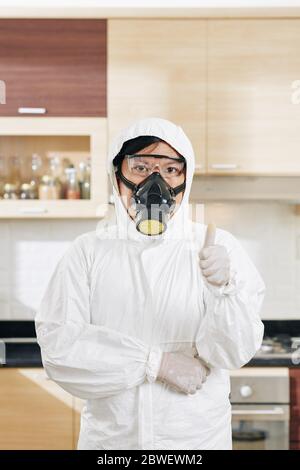 portrait of cleaning professional kitchen Stock Photo - Alamy
