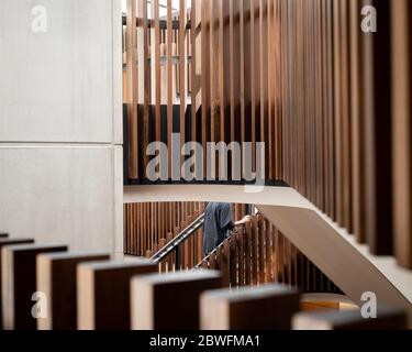 Detail of the cladding in the atrium. Beecroft Building, Oxford, United ...