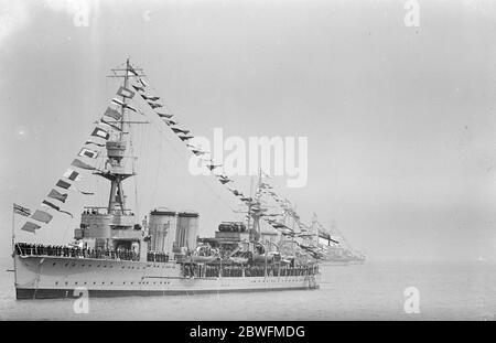 Naval review at Spithead . HMS Caledon . 26 July 1924 Stock Photo - Alamy