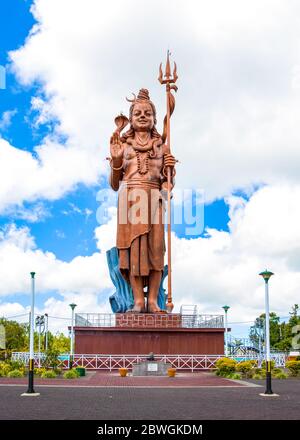 Mangal Mahadev, Shiva Statue at the entrance to the Ganga Talao Temple ...