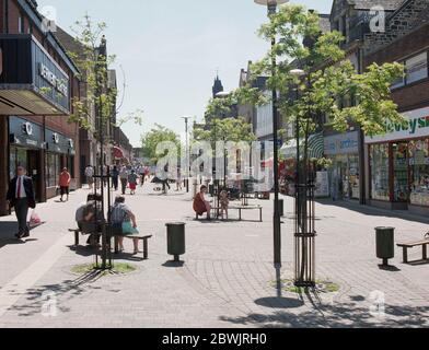 1995, people shopping in Consett town centre, North East England Stock ...