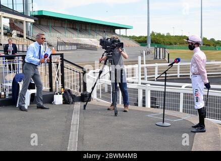 Simon Mapletoft of Sky Sports Racing interviewing Rab Havlin at ...