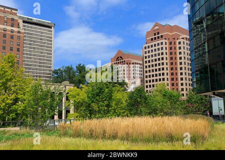 Phoenix Building Plaza, Hartford, Connecticut, USA Stock Photo - Alamy