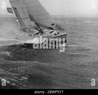 AJAXNETPHOTO. 1996. SOLENT, ENGLAND. - BT GLOBAL CHALLENGE RACE START ...