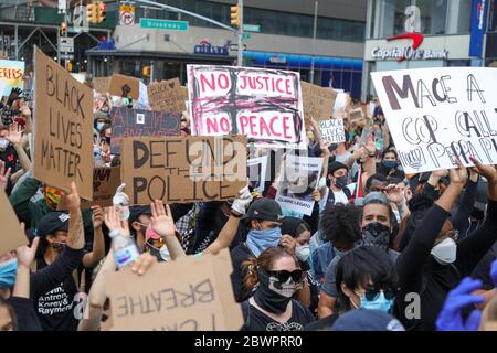 New York, New York, USA. 2nd June, 2017. TV personality GINGER ZEE ...