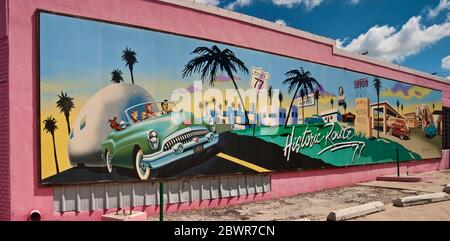 Historic Route 77, mural by John Aretakis, historic Sinclair gas ...